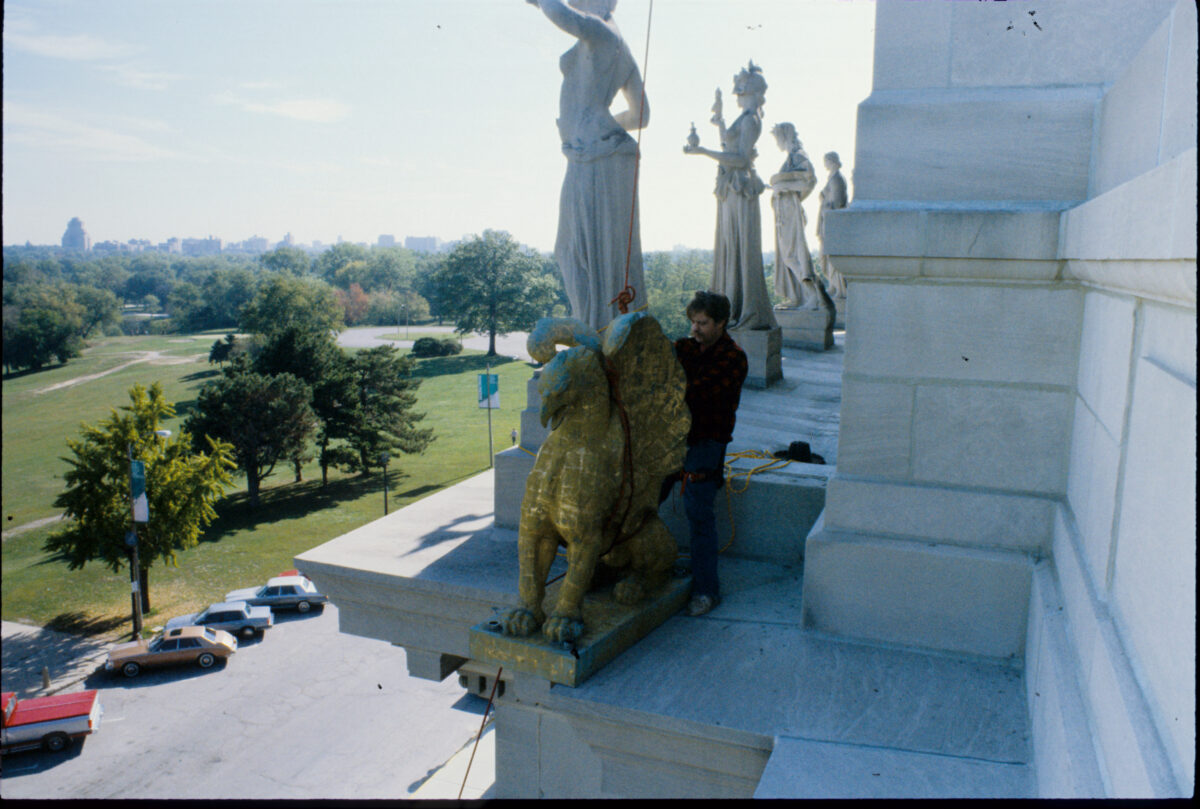 Art in the Architecture: Gilded replicas of 1904 Griffins guard SLAM ...