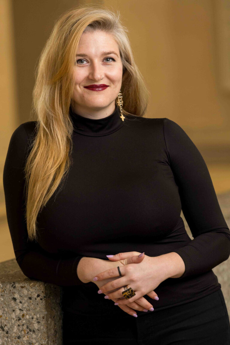 Hannah Segrave, associate curator of European art to 1800 - Saint Louis ...