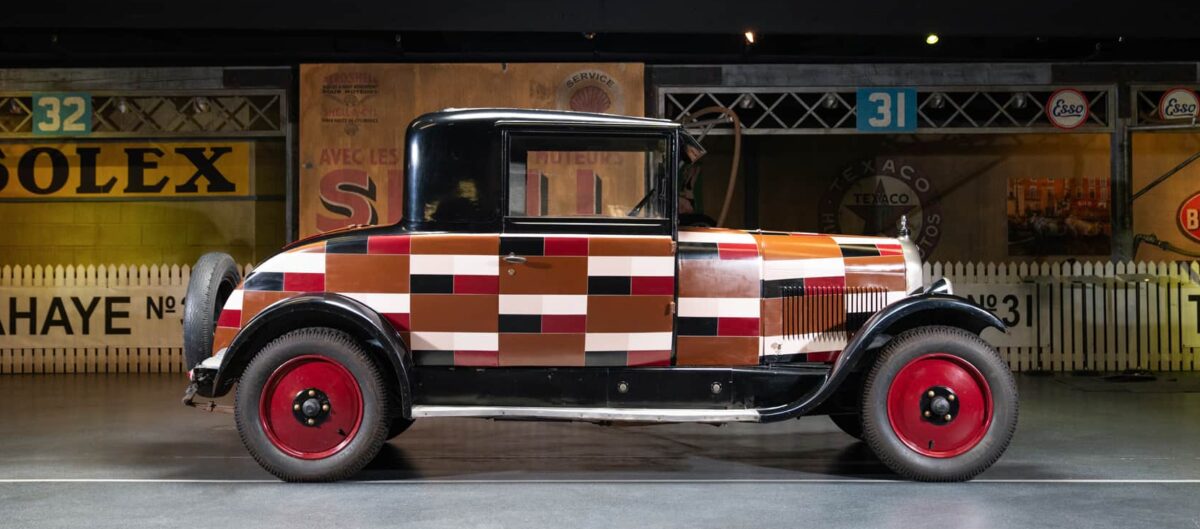 Automobile Details - Saint Louis Art Museum