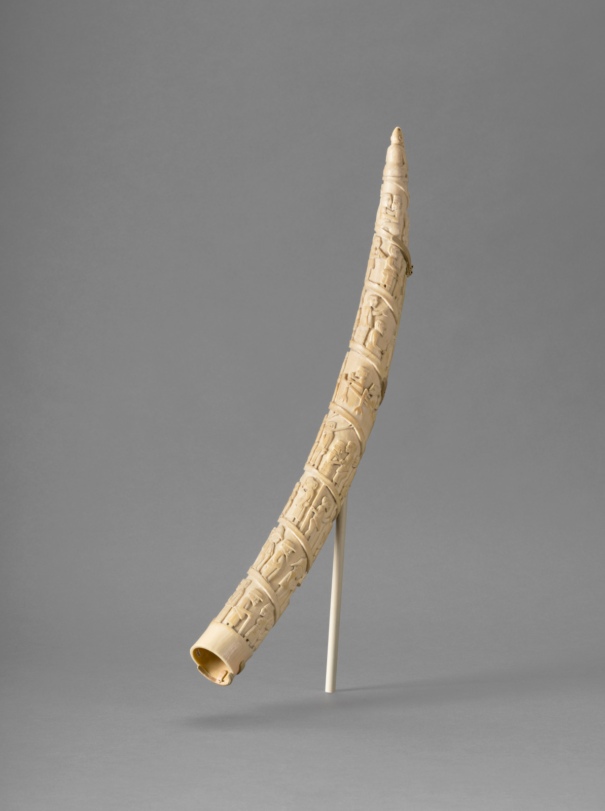 Carved tusk - Saint Louis Art Museum
