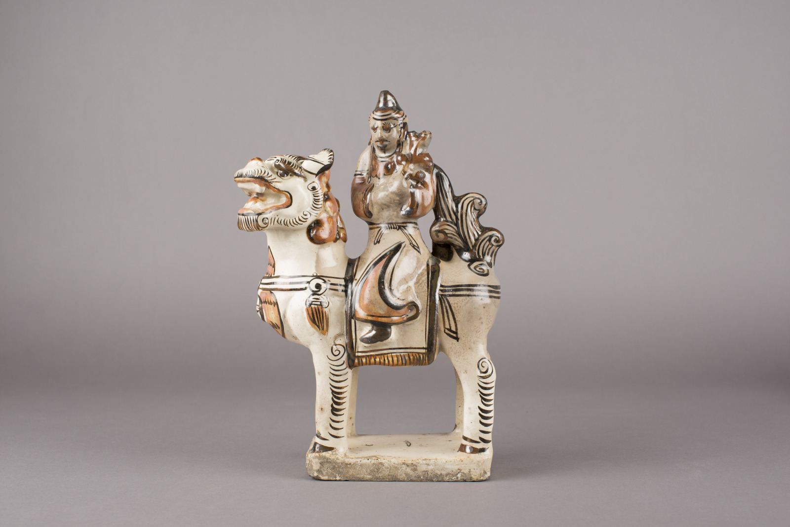 Earthenware Group, Incense Burner - Saint Louis Art Museum