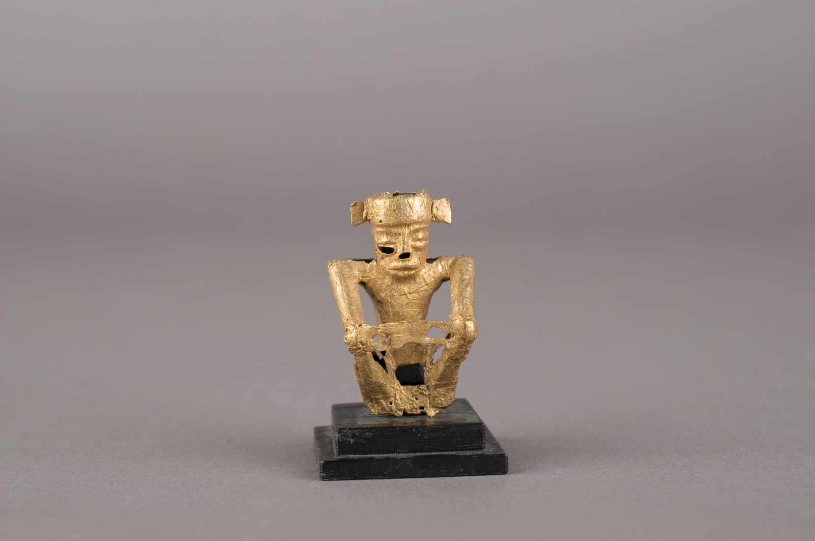 Seated Figure - Saint Louis Art Museum