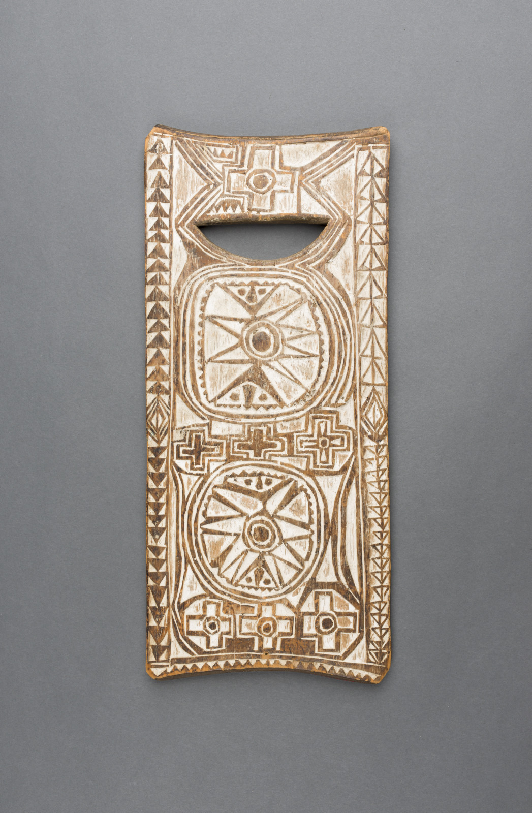 Dance Shield - Saint Louis Art Museum