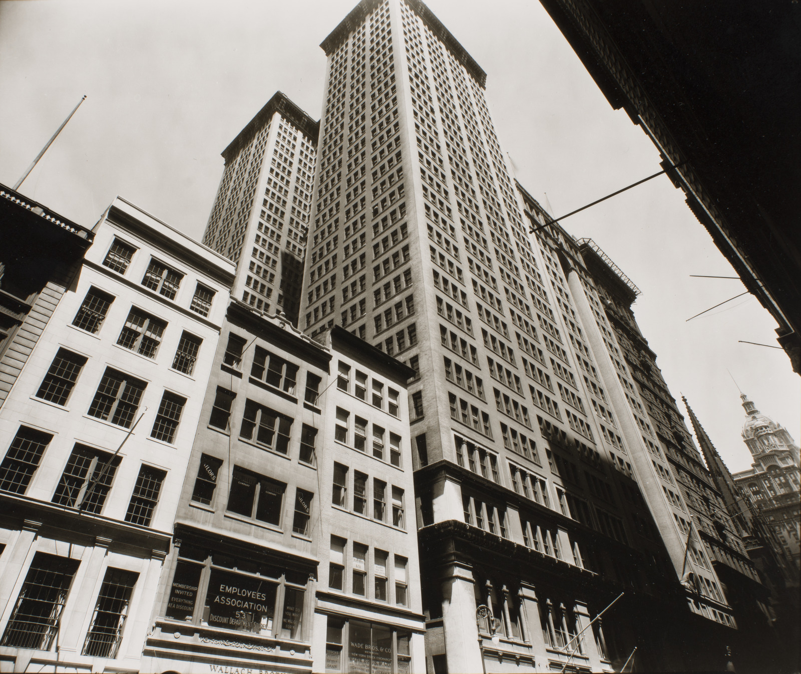Broadway and Broad Sts. - Saint Louis Art Museum