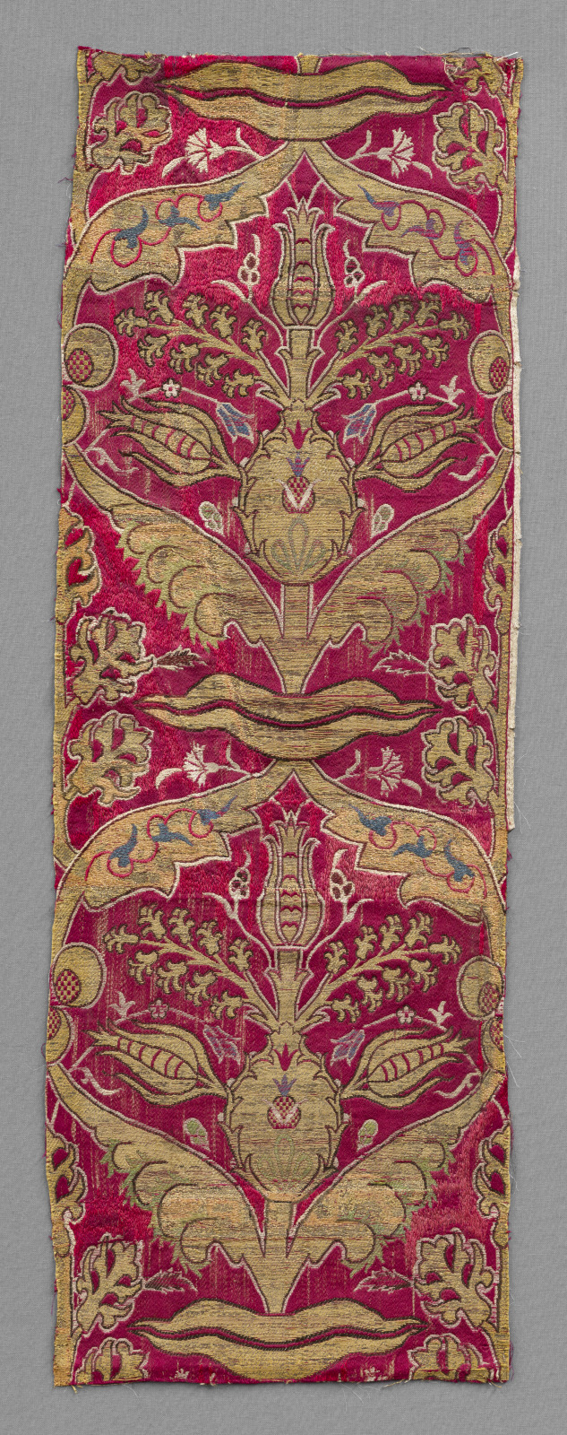 Textile Panel with Design of Çintāmaṇi, Saz-Leaf, and Pomegranate ...