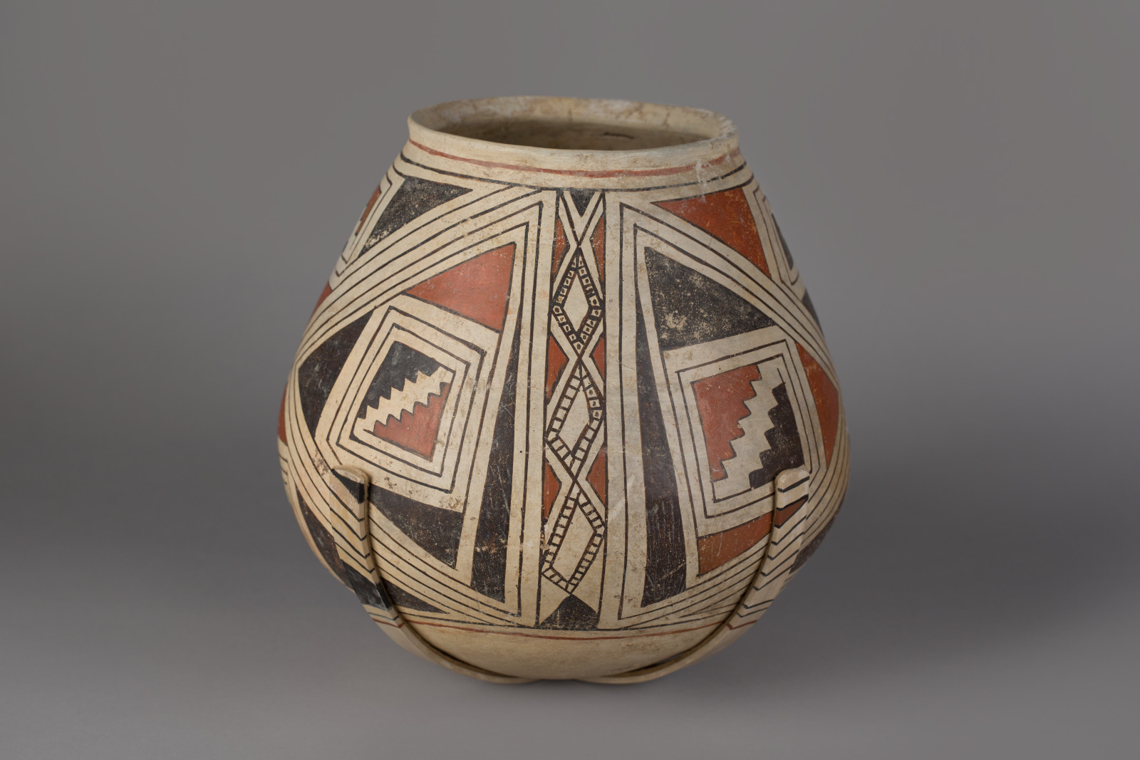 Vessel with Painted Motifs - Saint Louis Art Museum