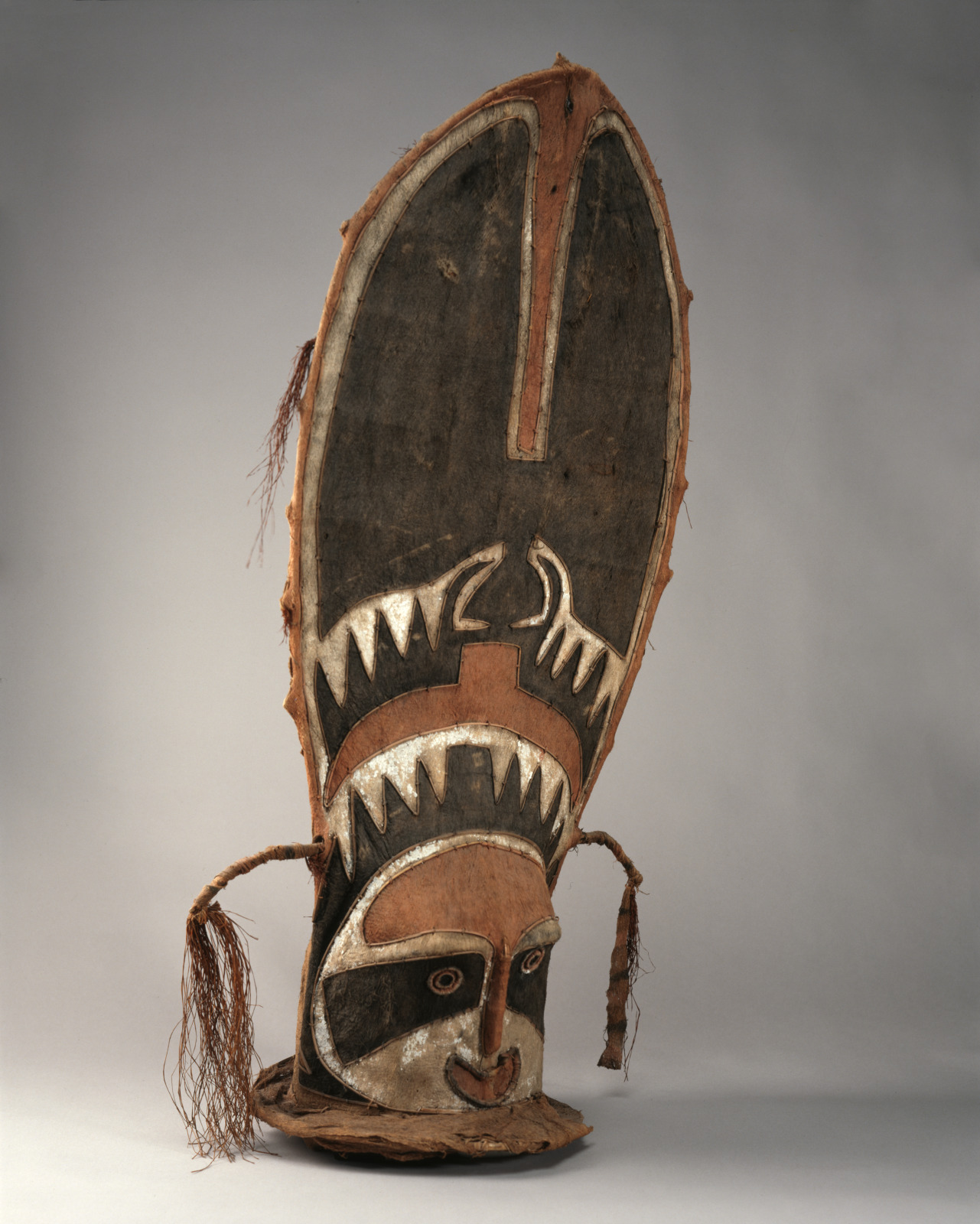 Hevehe Helmet Mask - Saint Louis Art Museum