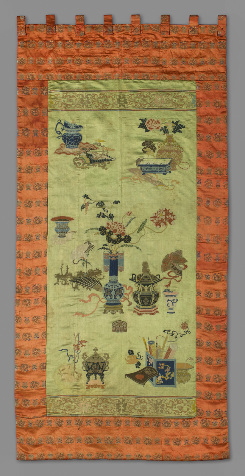 Hanging with Design of the "Hundred Antiques" - Saint Louis Art Museum