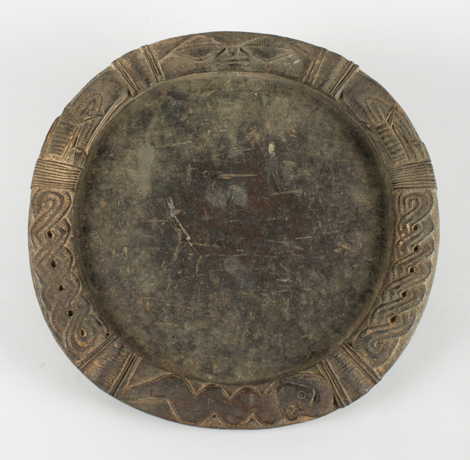 Divination Tray (opon Ifà) - Saint Louis Art Museum